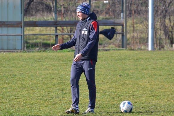 28 de fotbaliști la reunirea UTA-ei: Bodea, Buia, Petra și David Popa ...