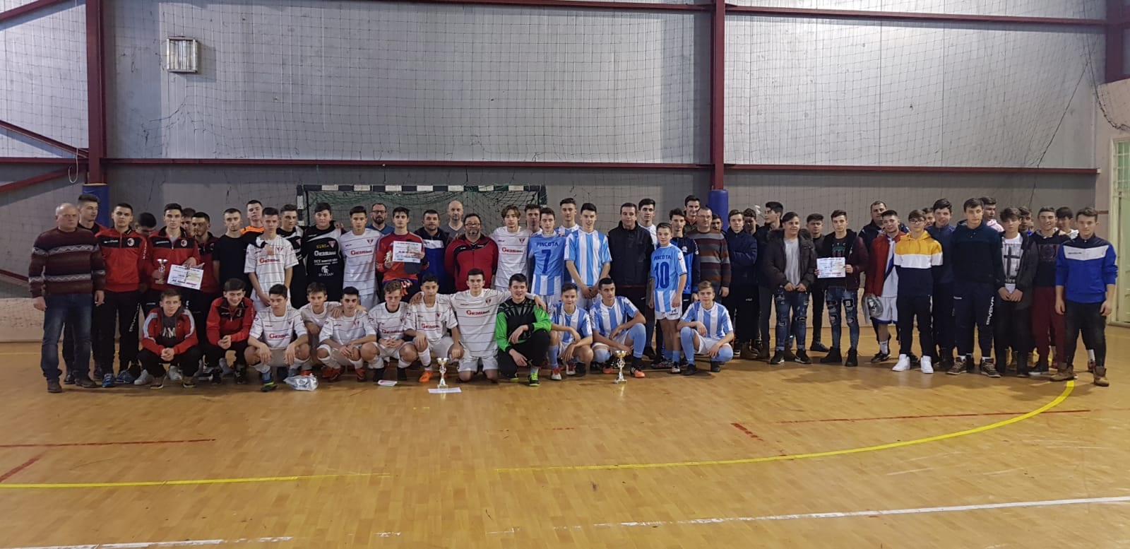 În onoarea „Generalului”: Juniorii Pîncotei - cei mai buni la ...