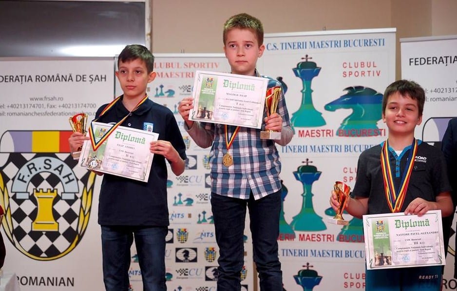 Filip Magold (U12) și Cristi Oltean (U14) - cei mai buni șahiști din ...