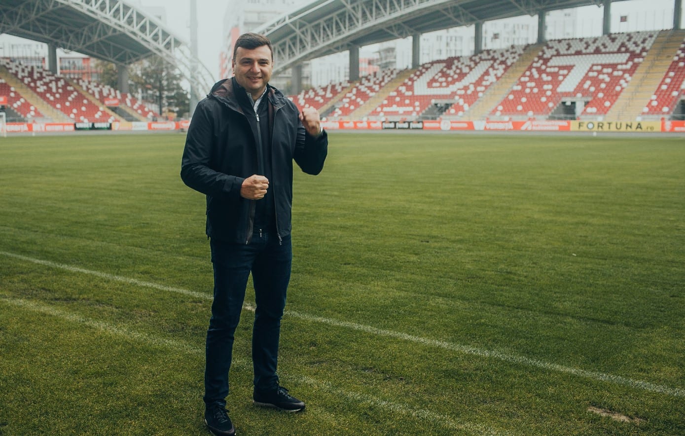 Bîlcea insistă pentru omologarea de UEFA a stadionului UTA și are și o ...