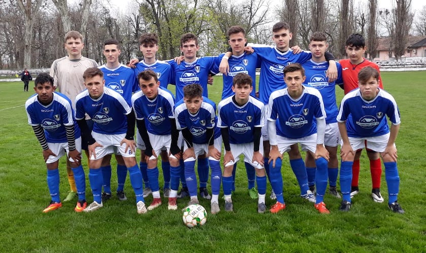 ACB Ineu a pășit cu stângul în competițiile juvenile organizate de FRF ...