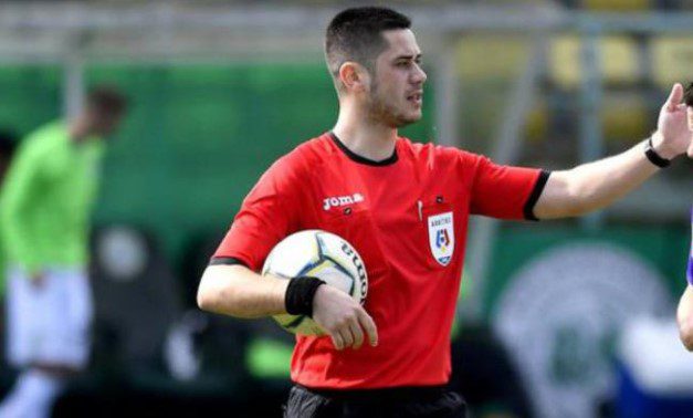 Robert Avram o fluieră pe UTA la Filiași: Trei succese externe ale ...