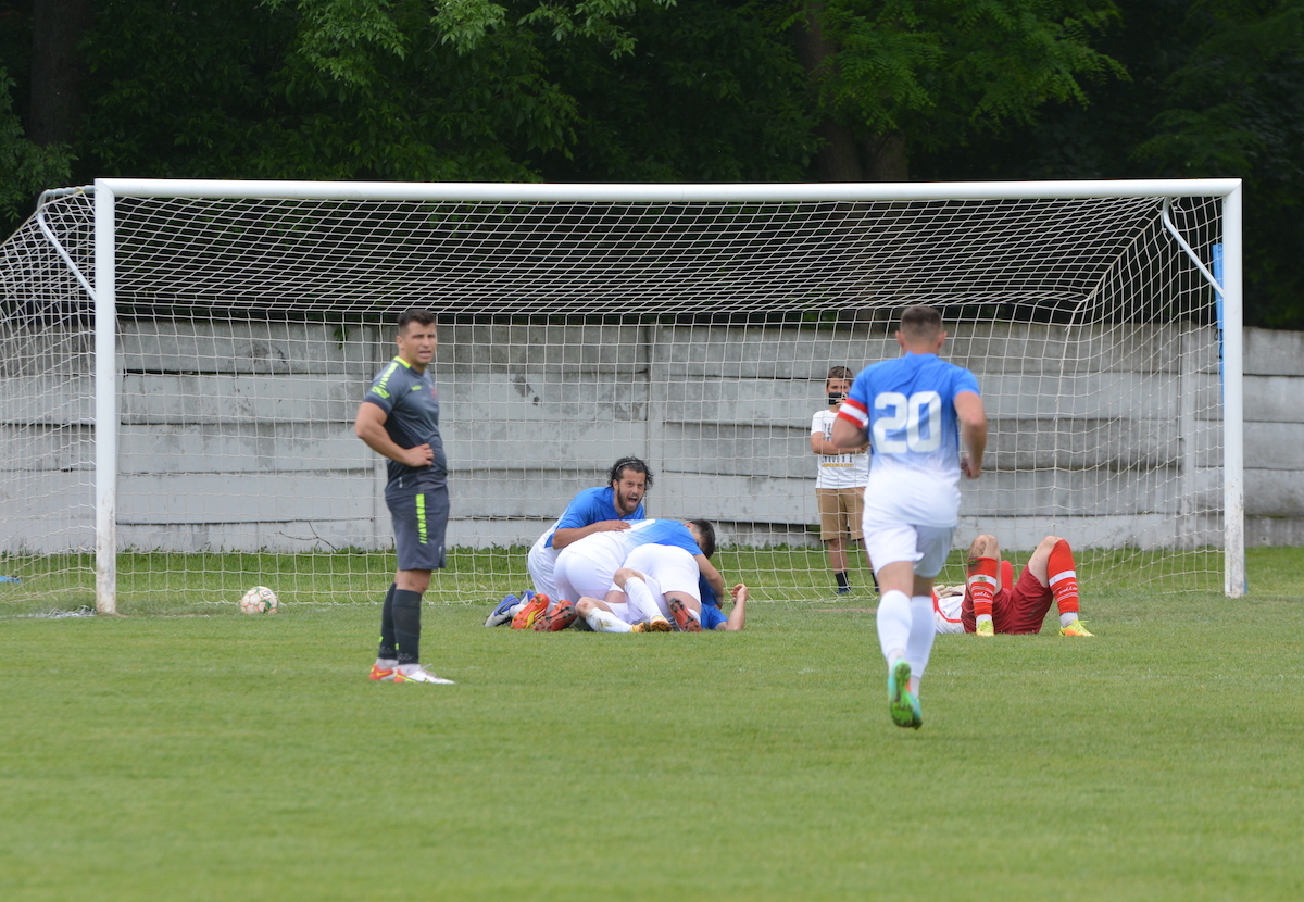 Galerie foto de la partida dintre ACB Ineu și CS Socodor, scor 7-2 ...