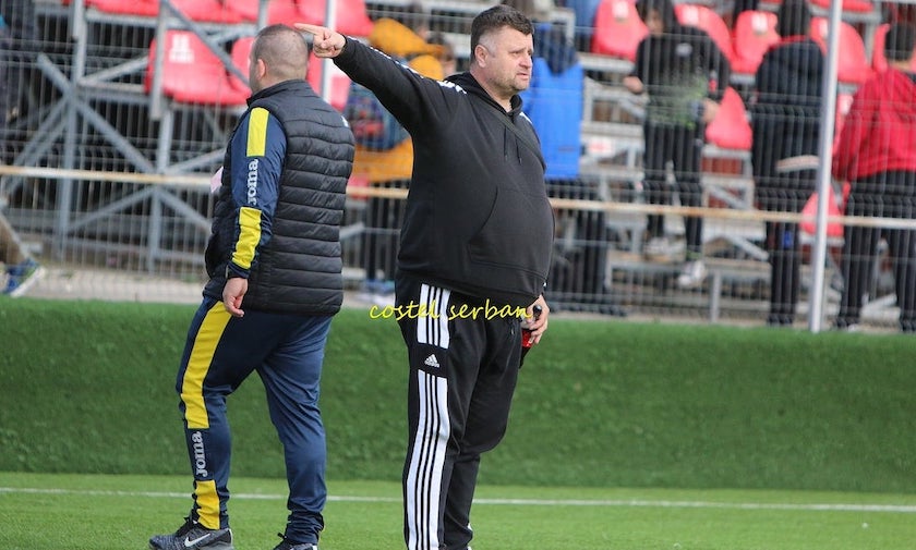 Sezonul schimbărilor la Lipova: Antrenor nou și...iarba verde de acasă ...