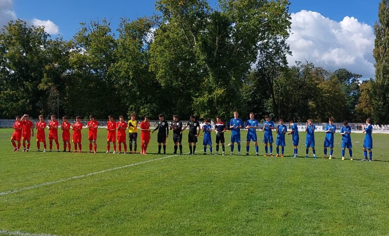 „Republicanii” Ineului au răpus-o pe LPS Cluj, băieții lui Pința, Ponta ...