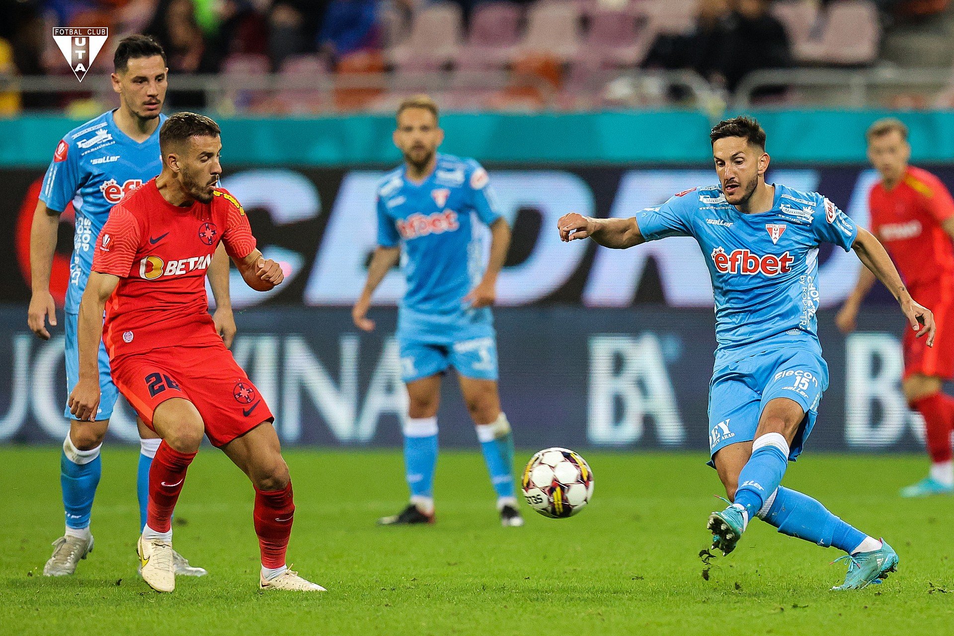 Vukcevic - în pericol să rateze următoarele două-trei partide, Isac ...