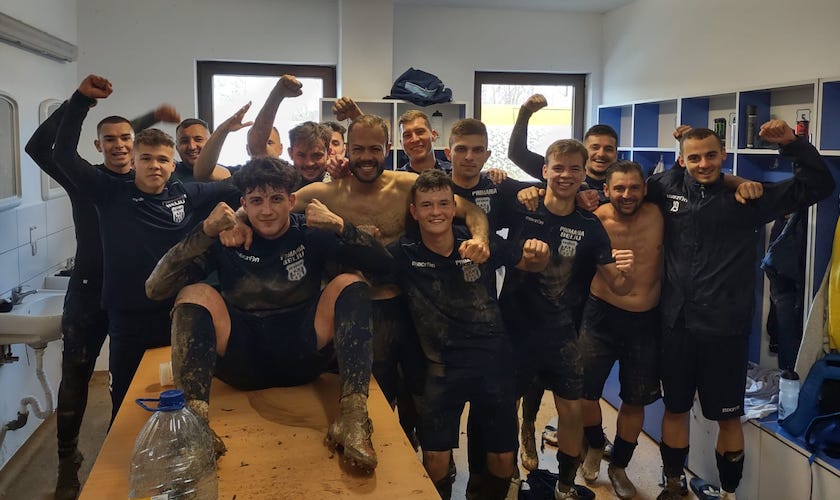 Ambiționați de „amenințările” vecinilor, pe care i-au și întrecut în ...