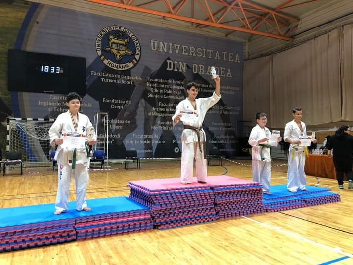 Sportivii de la CS Budokai Arad, pe podium la Cupai României la karate ...