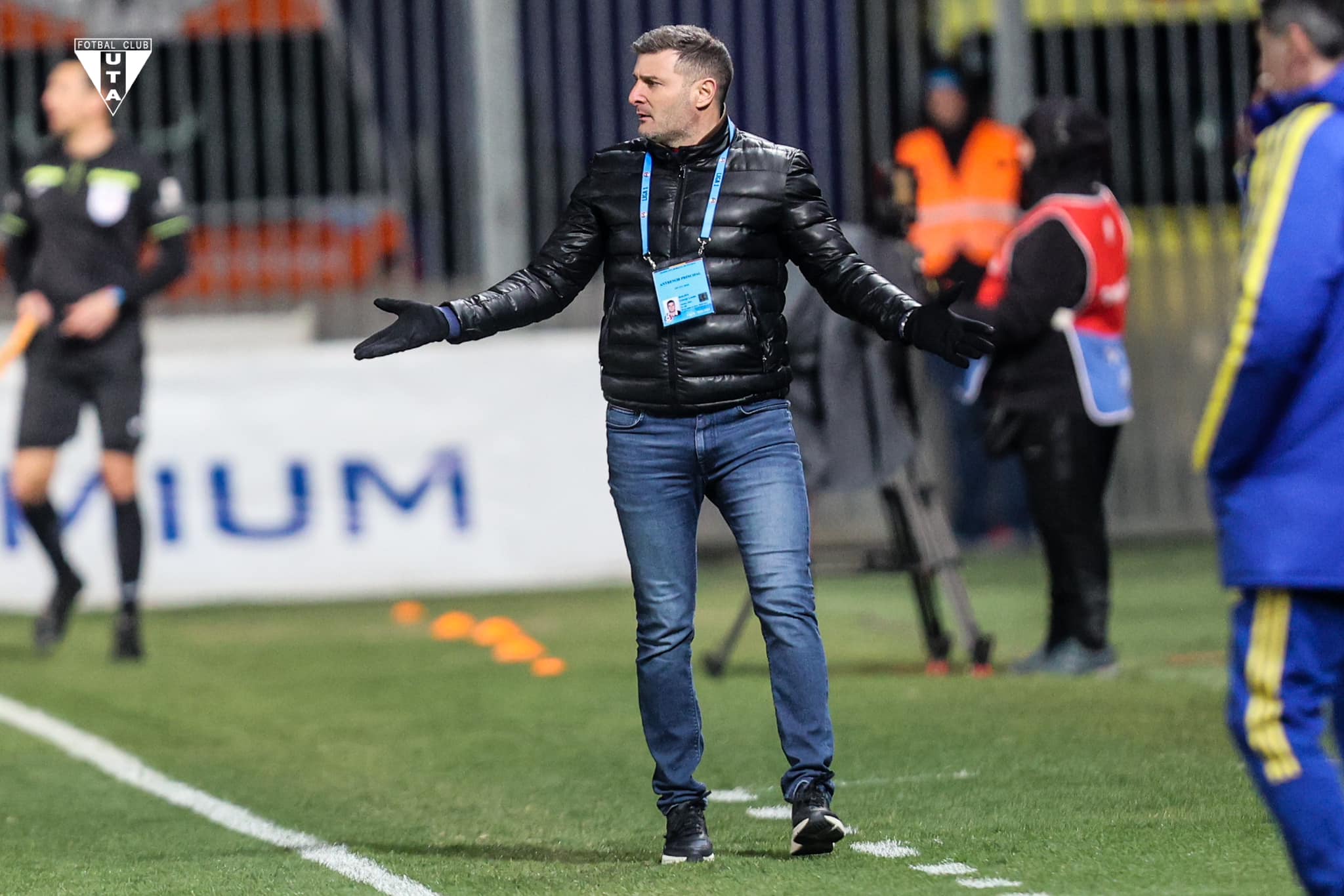 Balint, supărat și fără explicații după eșecul cu Petrolul: „Asta e ...