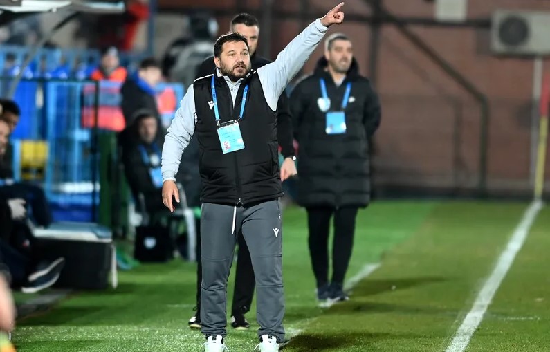 Croitoru pleacă de la FC Argeș după o singură victorie în 14 meciuri ...