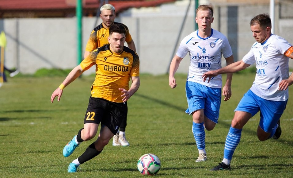 Pecica a pierdut ultima șansă de play-off după eșecul de la Ghiroda ...