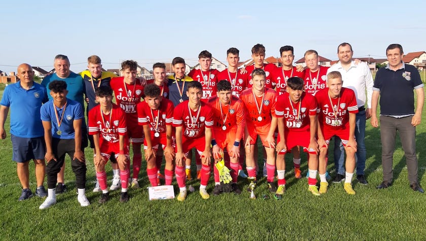 Finala județeană a juniorilor mari nu a avut istoric: Progresul Pecica ...