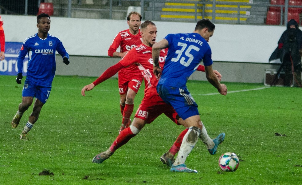 Concluzia play-outului se trage vineri, 19 mai, la ora 20: UTA o ...