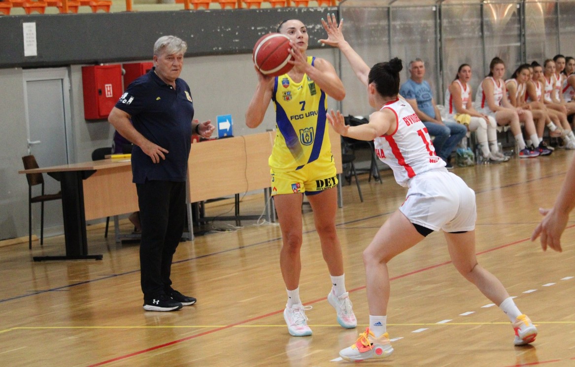 Popov a recunoscut că baschetbalistele sale au câștigat (și) pe momente ...