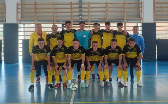 Șimandul a spart gheața în Liga 1 la futsal: Șoimii au luptat eroic cu ...
