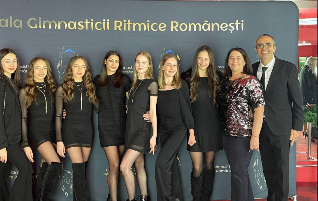 Arădencele Andra și Carina Crainic - pe podium la Gala Gimnasticii ...