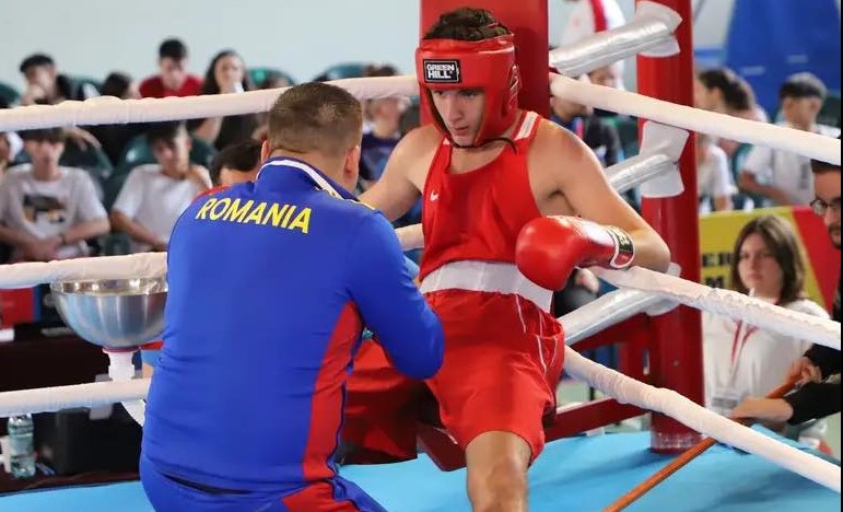 Pugilistul Andrei Marcu se va pregăti la Centrul Național Olimpic din ...