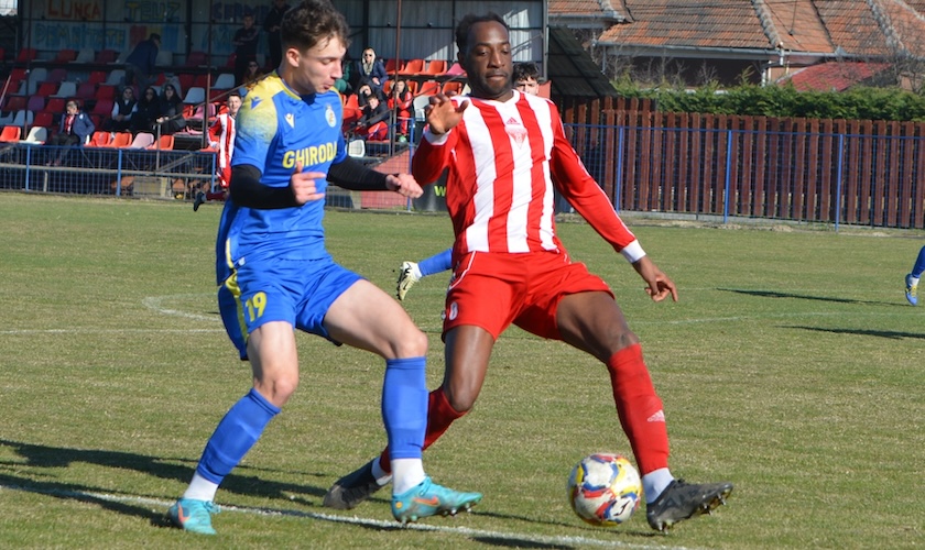 Cermeiul a scos un punct din „triunghiularul” cu mult mai bine cotatele ...