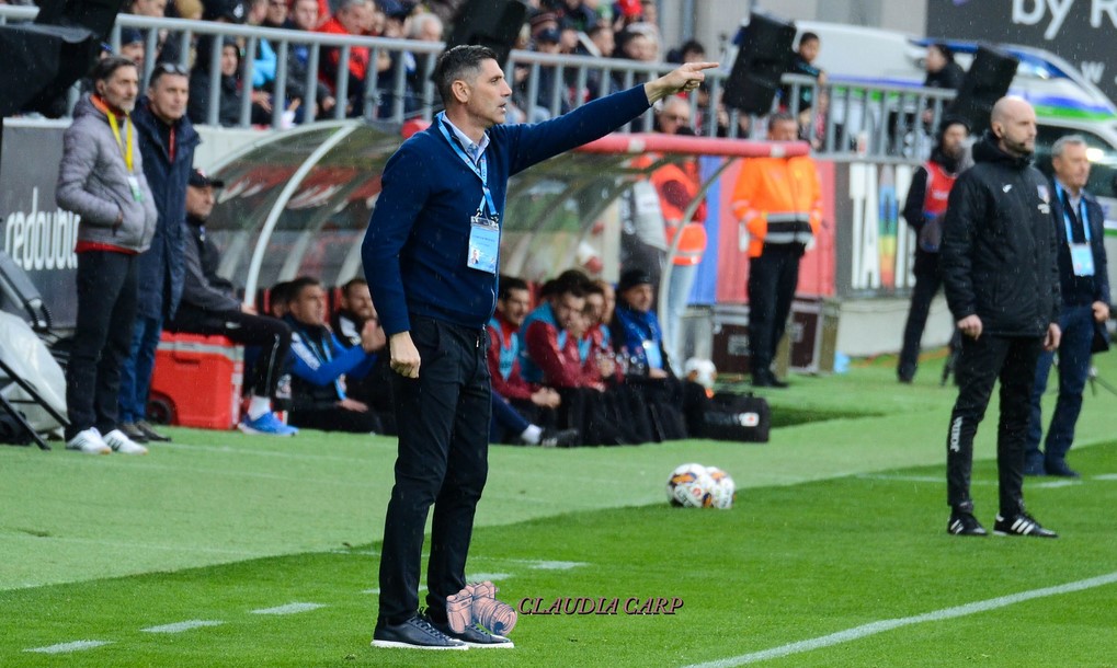 Pârvu: „A existat o singură echipă pe teren, am fi meritat să câștigăm ...