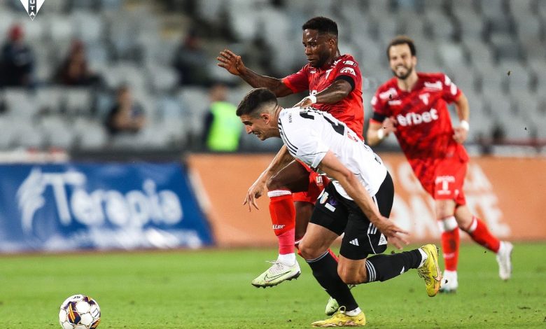 Imoh Ezekiel - al 29-lea debutant stagional în tricoul UTA-ei, Cristi ...