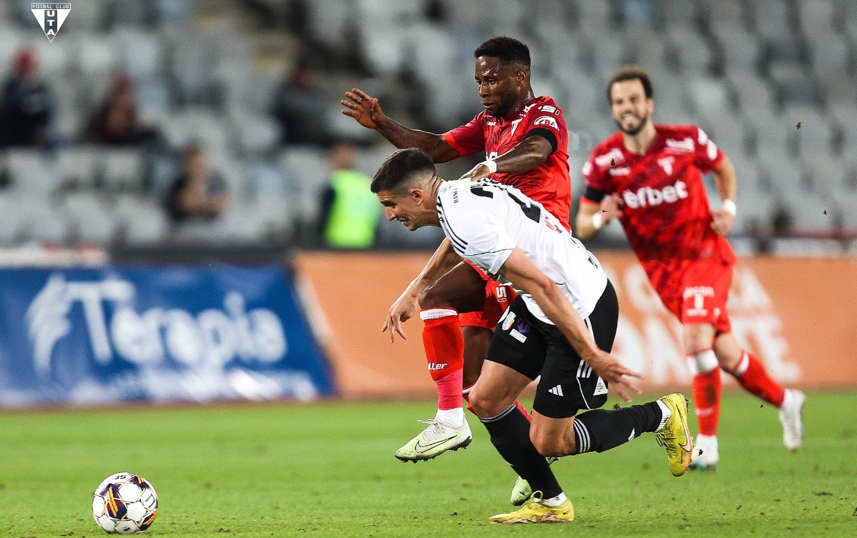 Imoh Ezekiel - al 29-lea debutant stagional în tricoul UTA-ei, Cristi ...