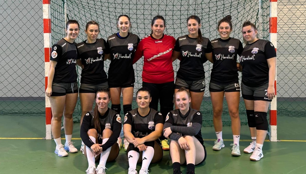 Handbalistele din Curtici au părăsit onorabil Cupa României - Sportarad