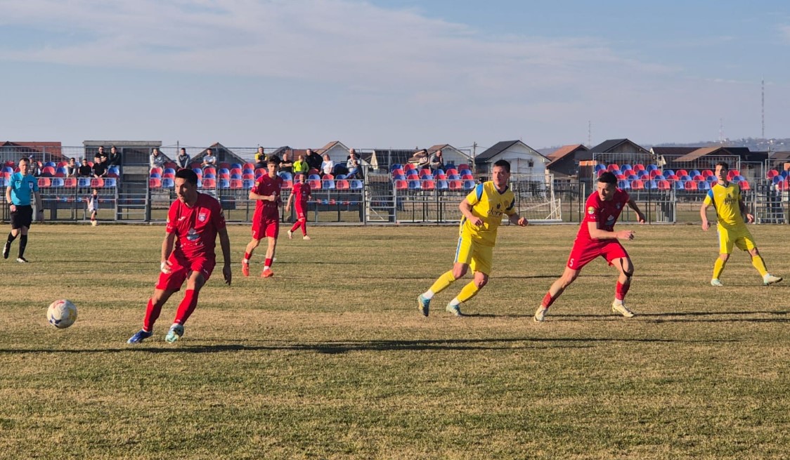 Pecica a fost „curentată” de Lotus Felix, dar rămâne la mâna ei pentru ...